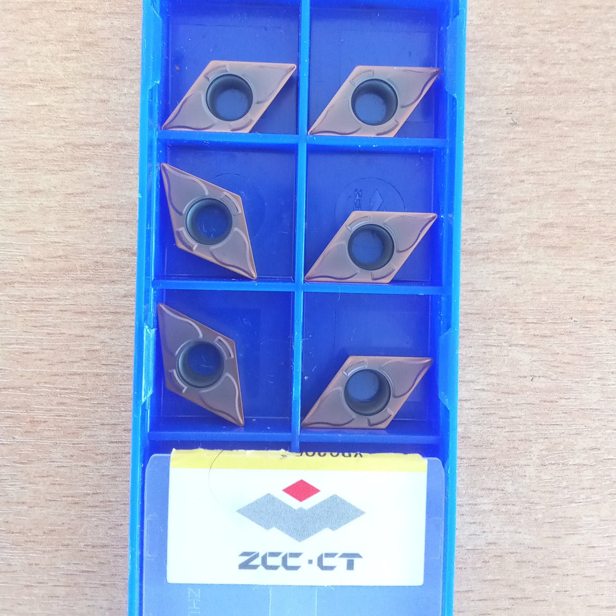 Insert DCMT 11T304-EF, ZCC CT | Machining Tools | Niktools – Nik Tools